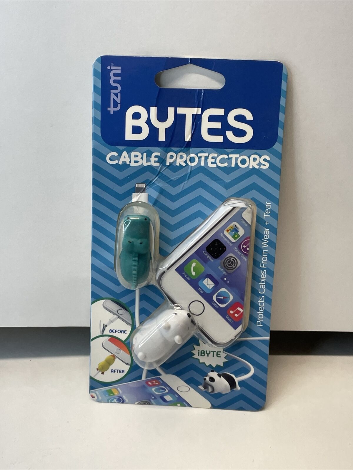 Cord Bytes Charge Pack Cable Protector, Croc and Polar Bear - Leo's ...